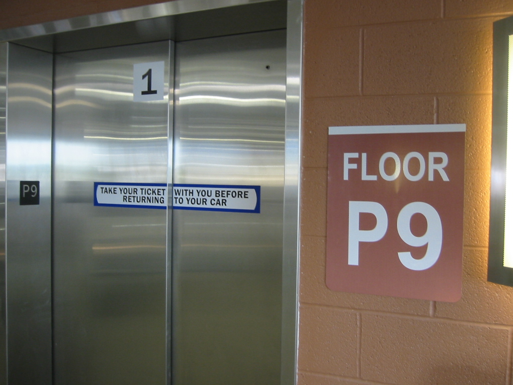 Copy of Harrisburg Elevator door and level sign – DNA Signs